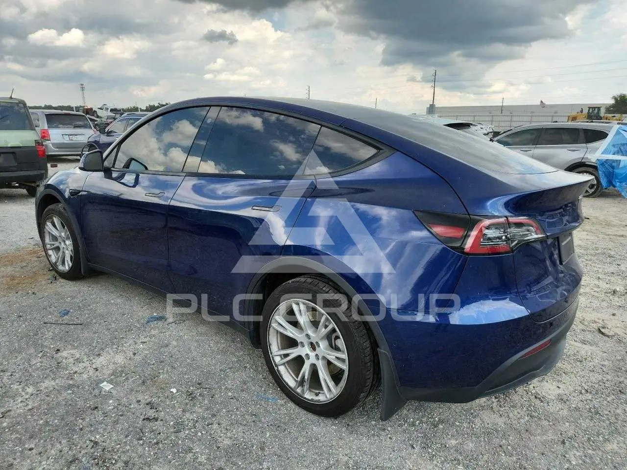 2022 Tesla Model Y VIN: 7SAYGAEE9NF549300 из США - PLC Group