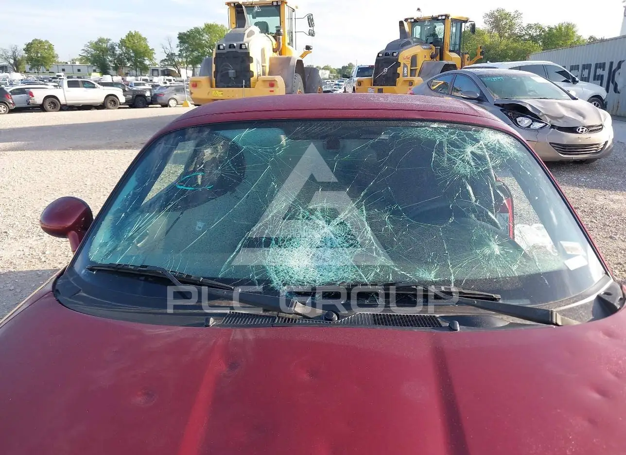 2008 Mazda MX-5 VIN: JM1NC26F180156113 из США - PLC Group