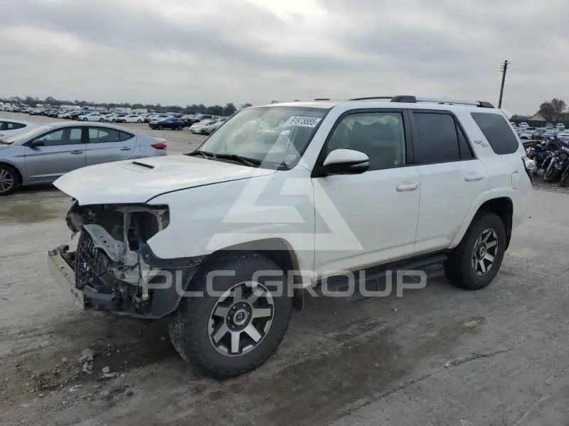 2018 Toyota 4 RUNNER VIN: JTEBU5JR4J5512948 из США - PLC Group