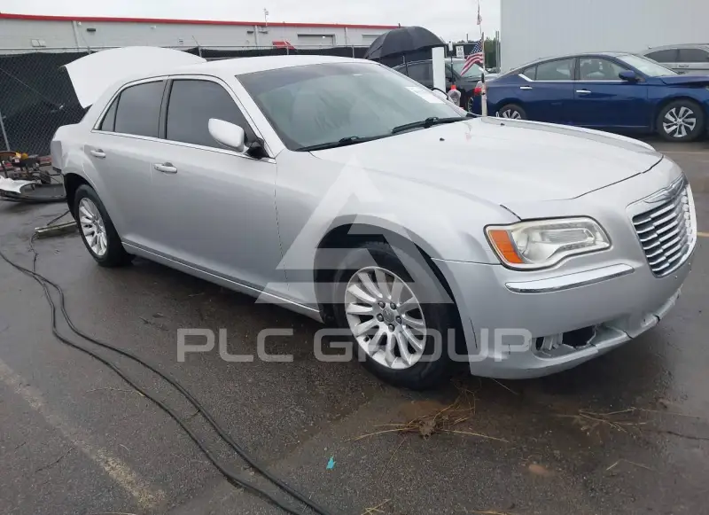 2012 Chrysler 300 VIN: 2C3CCAAG5CH117132 из США - PLC Group